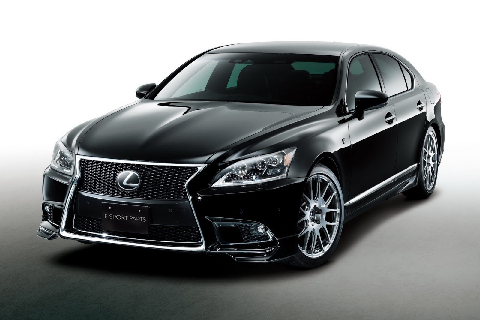 TRD lanza en Japón algunas "chuches" para el nuevo Lexus LS 460 F-Sport ...
