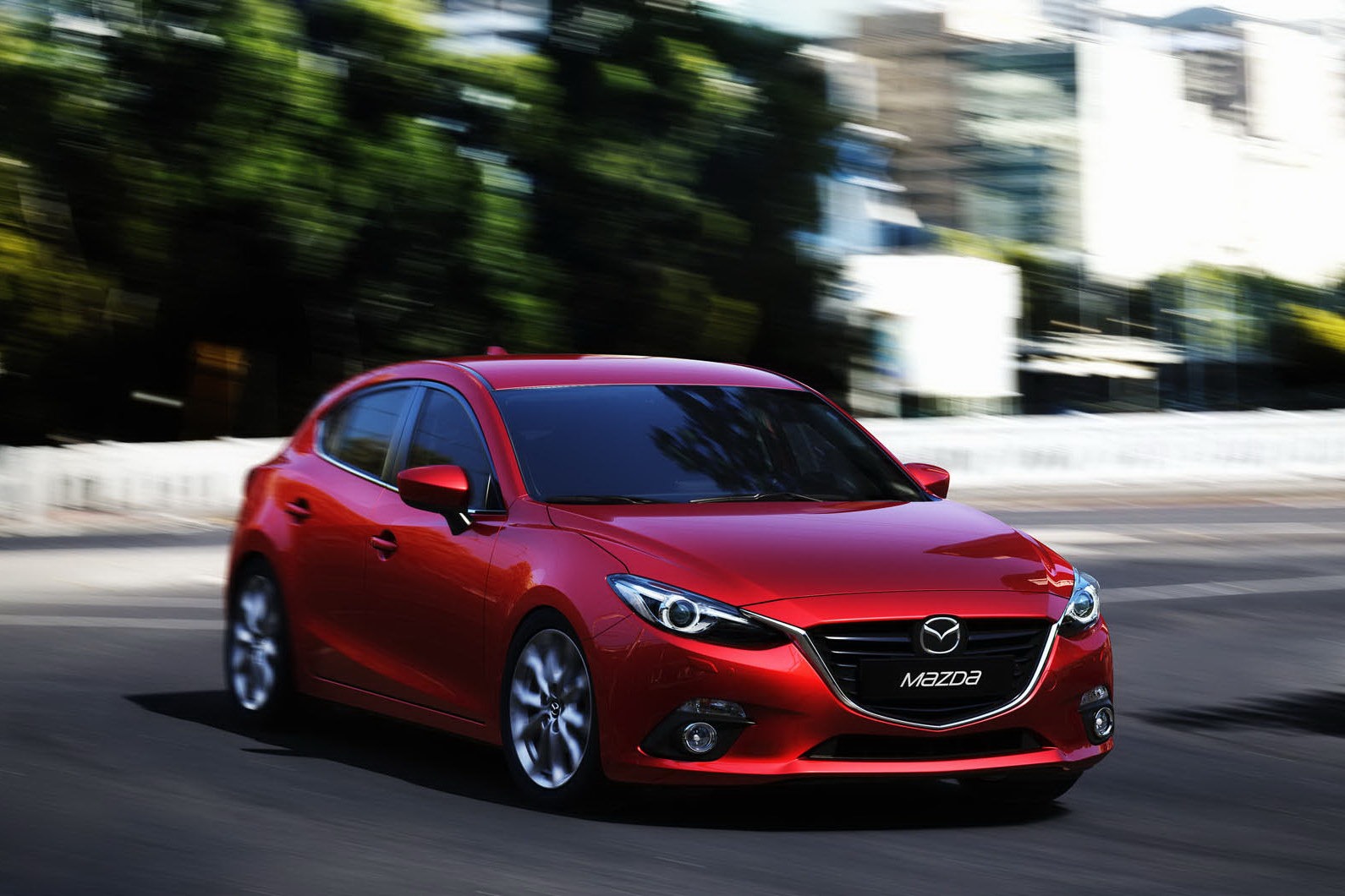El nuevo Mazda 3 se deja ver antes de tiempo - Motor digital